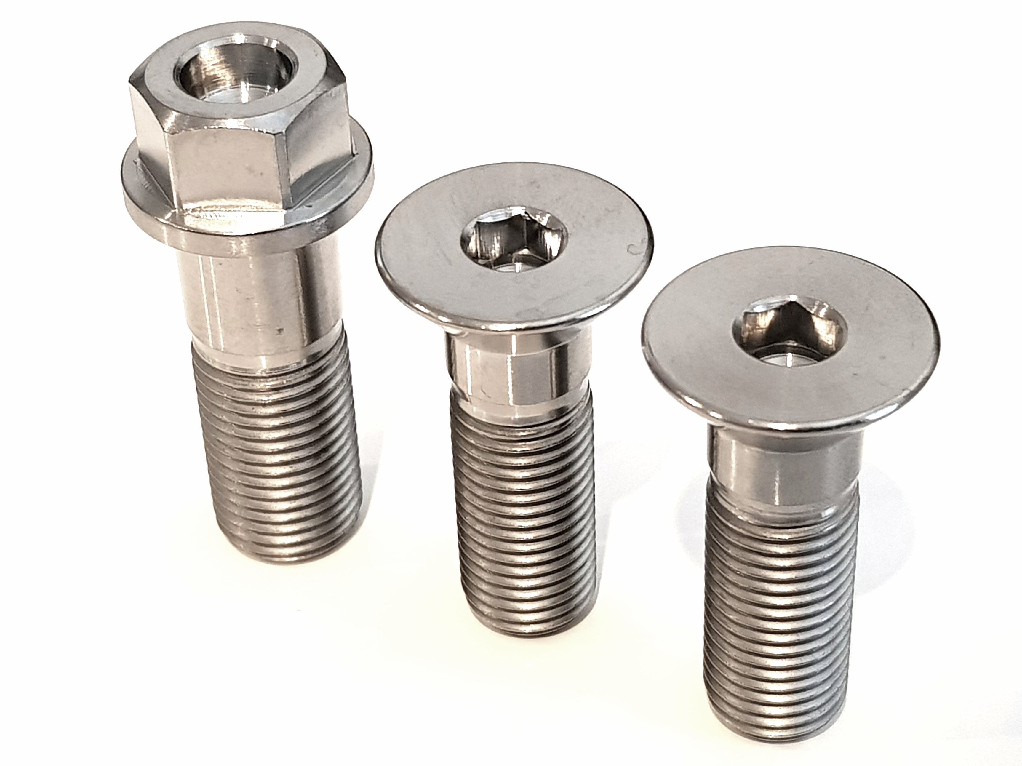 Spike - Bullet Left Rear Radius Rod Bracket Chassis Mount Kit