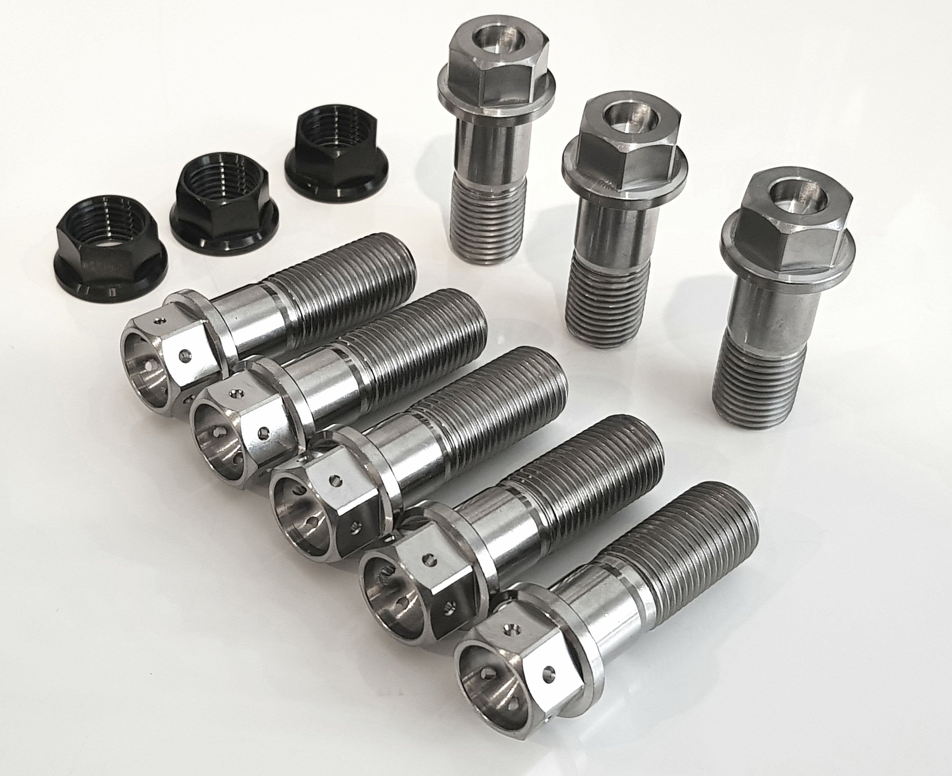 Midget Radius Rod 9/16 Hex With Holes Bolt Kit